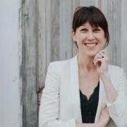 Jade Cartwright | About | University of Tasmania