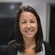 Kate Warren | About | University of Tasmania